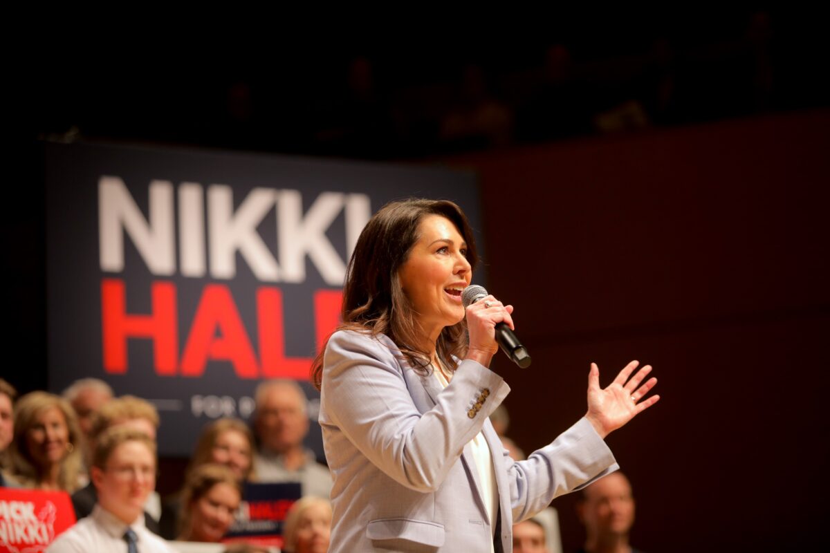 Nikki Haley makes campaign stop in Orem ahead of Super Tuesday | News ...